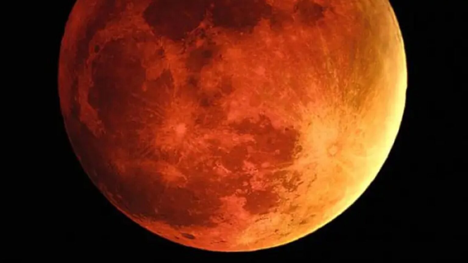 Céus de 2025: eclipses, alinhamento de planetas e mais