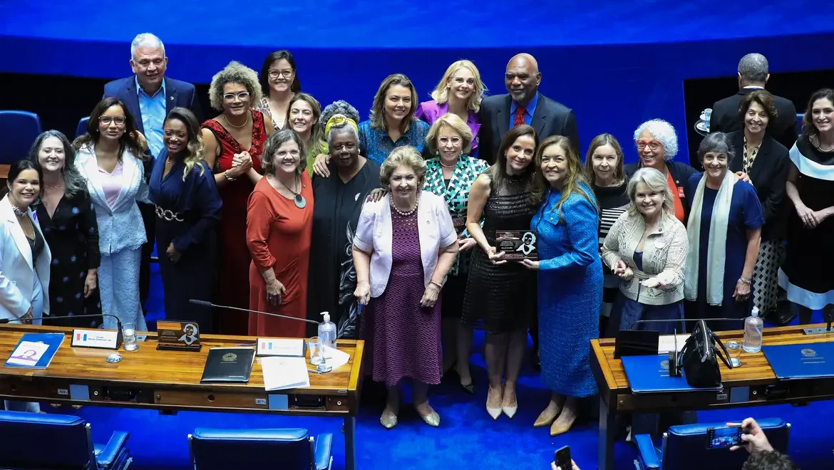 19 mulheres recebem homenagem por defenderem igualdade de gênero