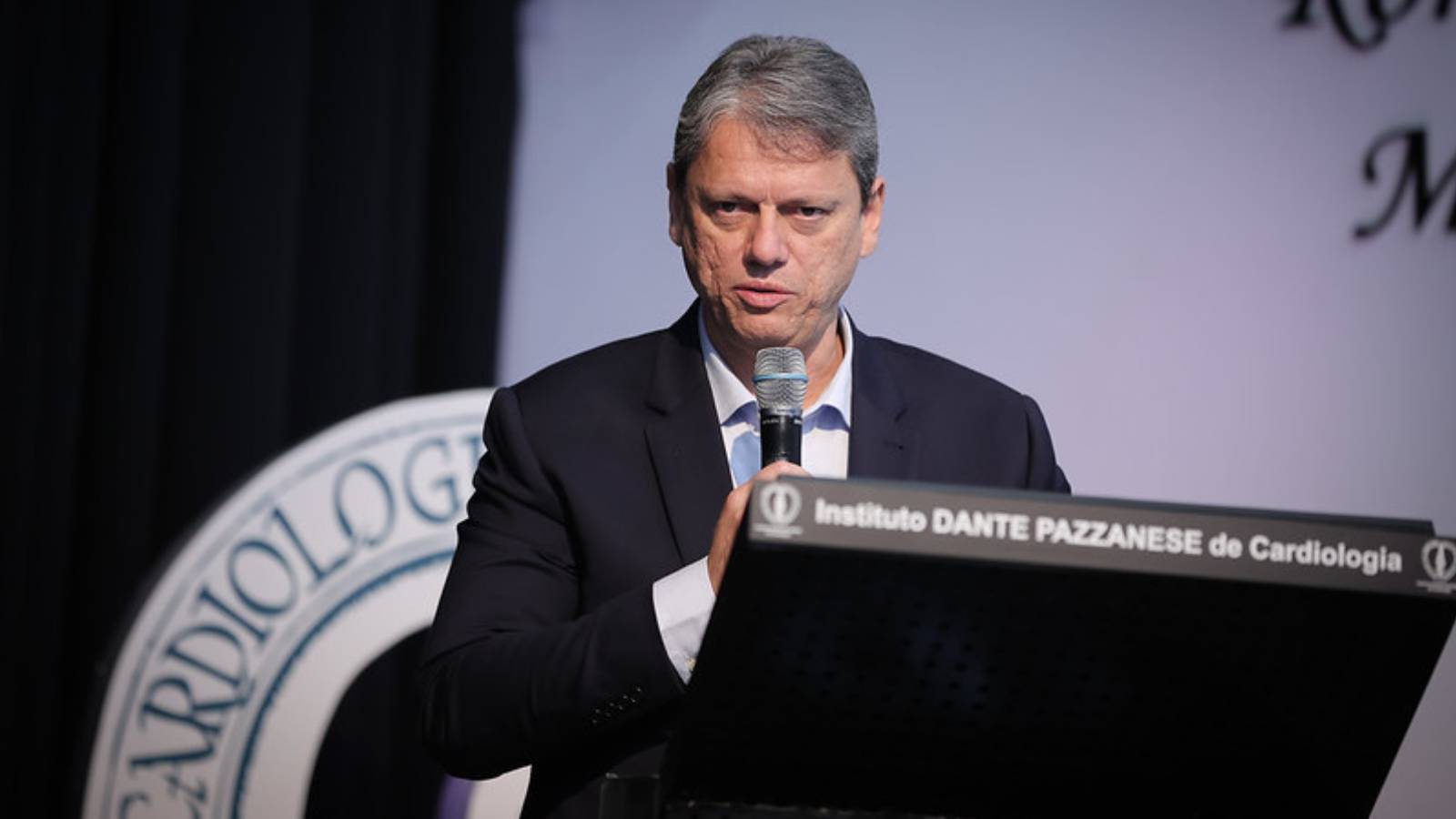 FURP: Tarcísio quer acabar com a Fundação Remédio Popular
